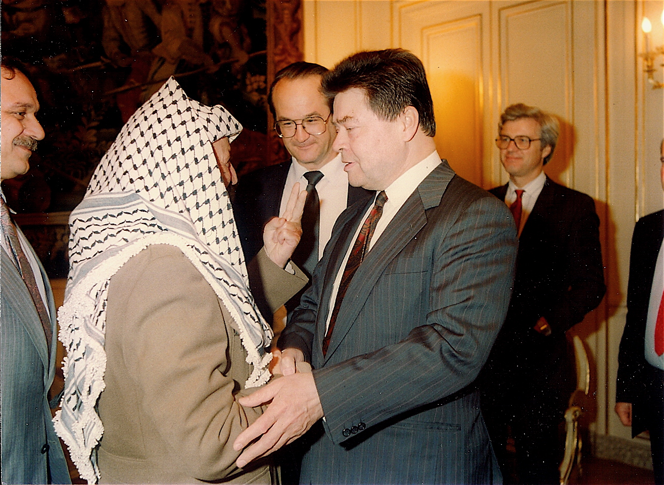 ПОСЛЕДНИЙ МИНИСТР — КОСМОНАВТ В ОТКРЫТОМ КОСМОСЕ — Перечитывая Бориса ...